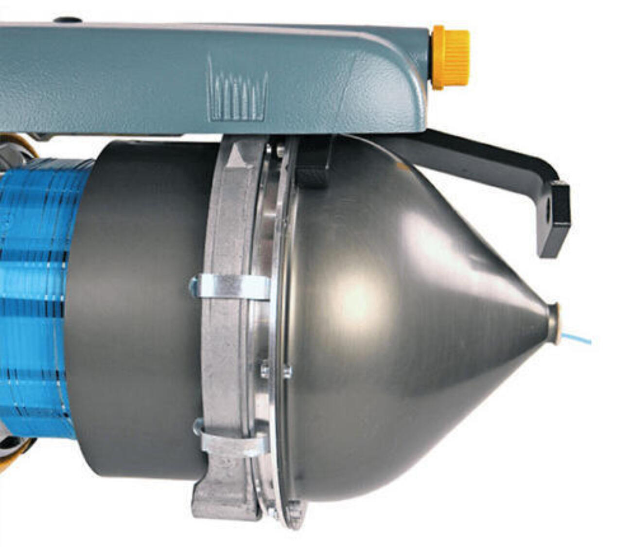 Balloon breaking cone or funnel | Iro